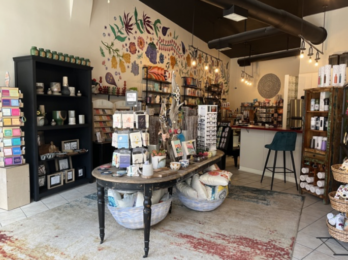 Bethie Lou's | Downtown Knoxville