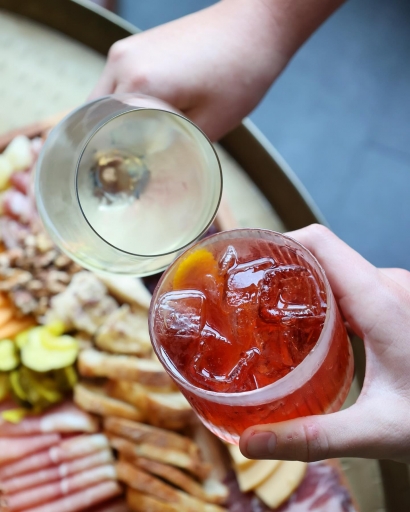 Fiori Bar & Lounge | Downtown Knoxville