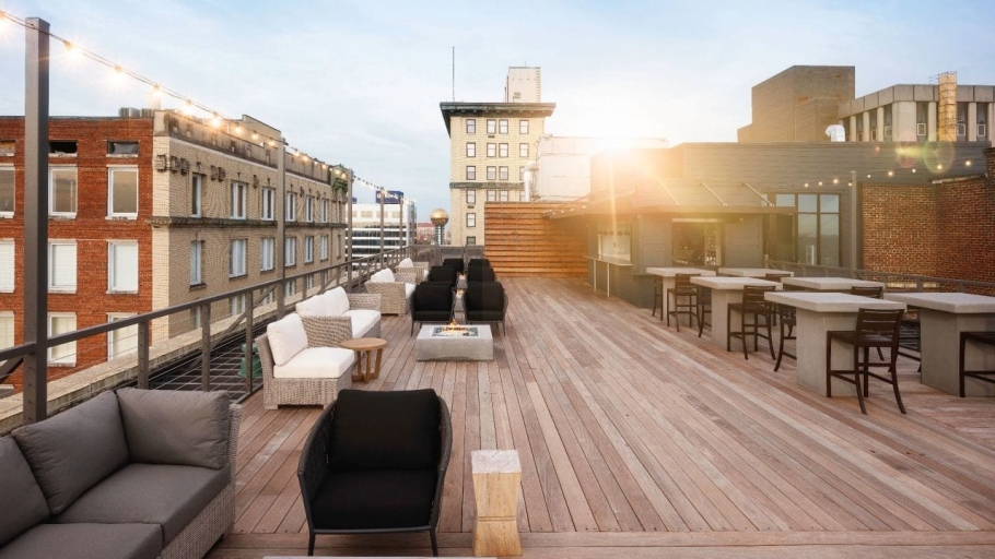 Five Thirty Lounge | Downtown Knoxville