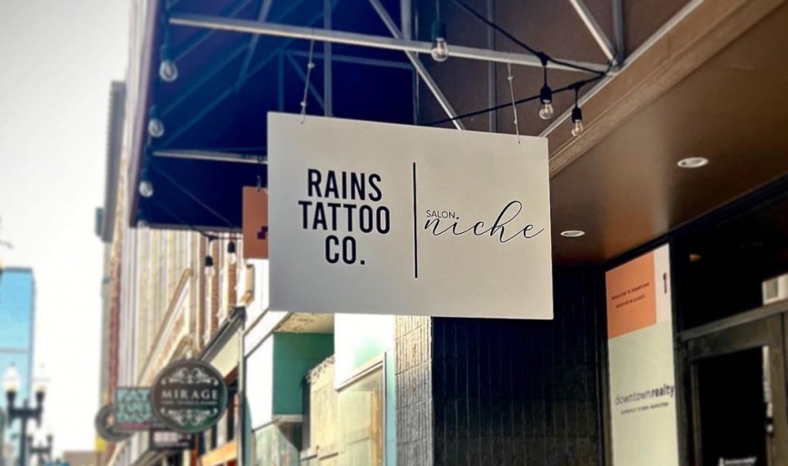 Salon Niche | Downtown Knoxville