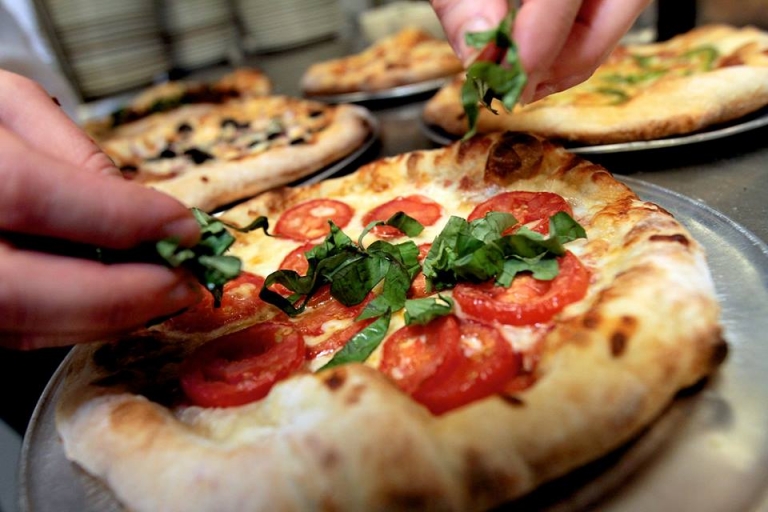 Tomato Head | Downtown Knoxville