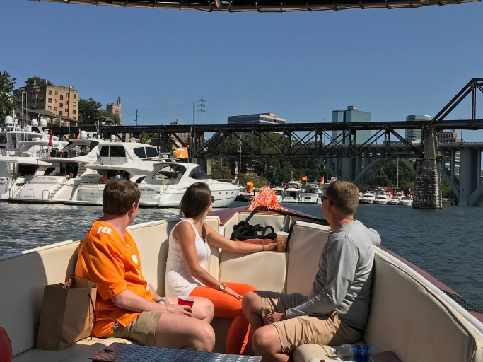 Vol Navy Boat Docks | Downtown Knoxville